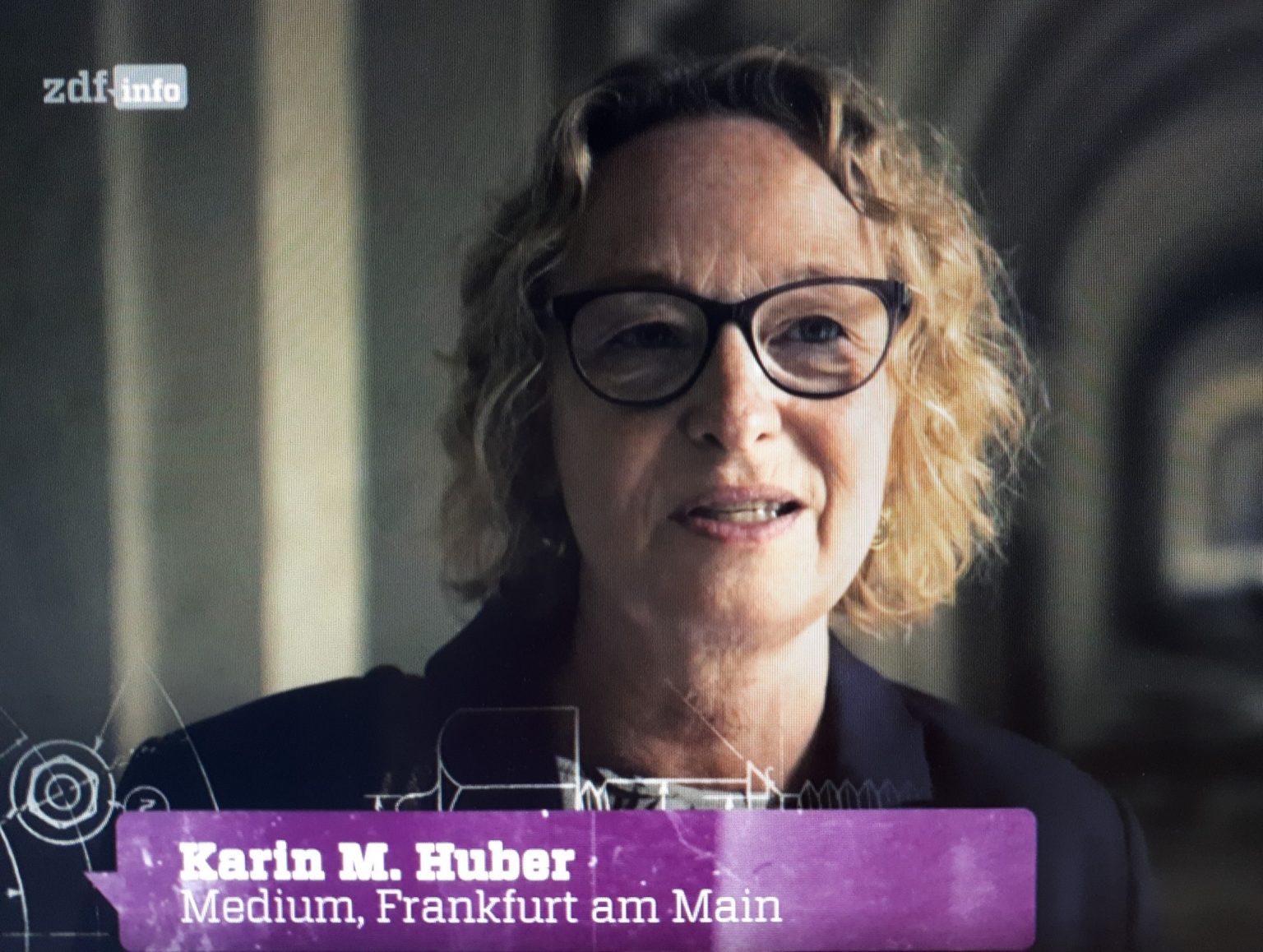 Karin M. Huber DSNU | Medium & Mentorin | Jenseitskontakte | Keynote ...